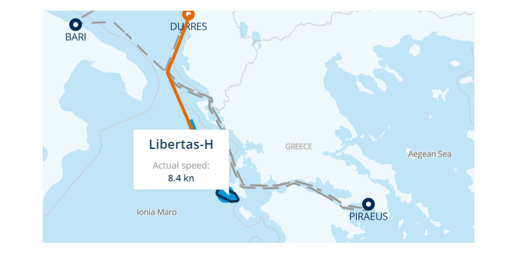 Feeder vessel Libertas-H caught fire after collidi... | myKN